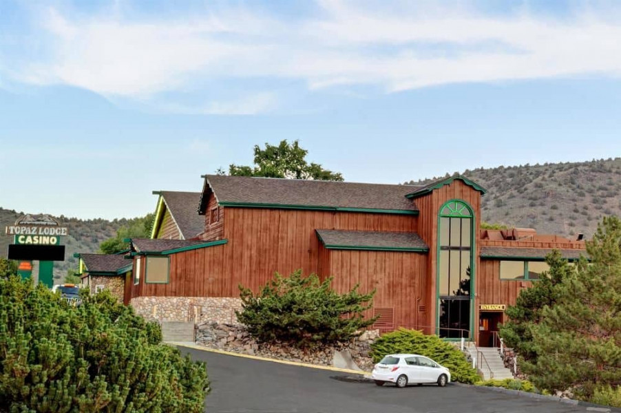 Topaz Lodge and Casino
